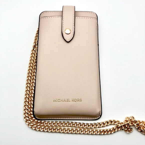 Michael Kors | Bags | Michael Kors Blush Crossbody Phone Case Gold ...